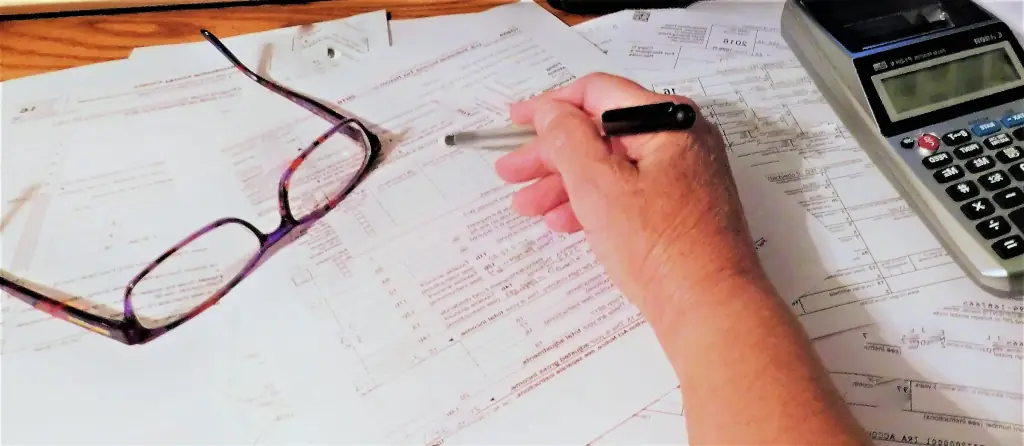 How Sales Tax Works for Print-on-Demand & Dropshipping | Sales Tax ...